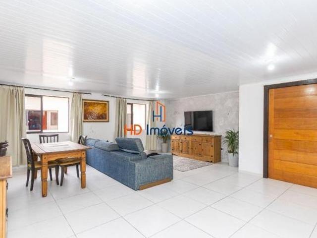 Casa com edícula com 3 quartos, 5 vagas à venda, 180 m² por R$ 750.000 Bairro Alto Curitiba/PR