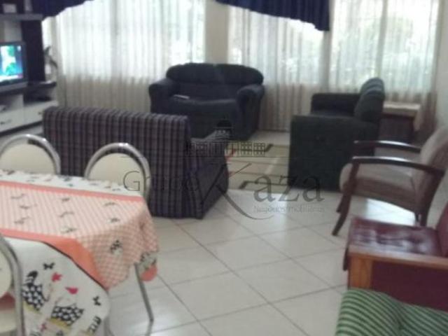 Casa com Edícula Jacareí Jardim Paraíba 3 Dormitórios 229m² Aceita Permuta