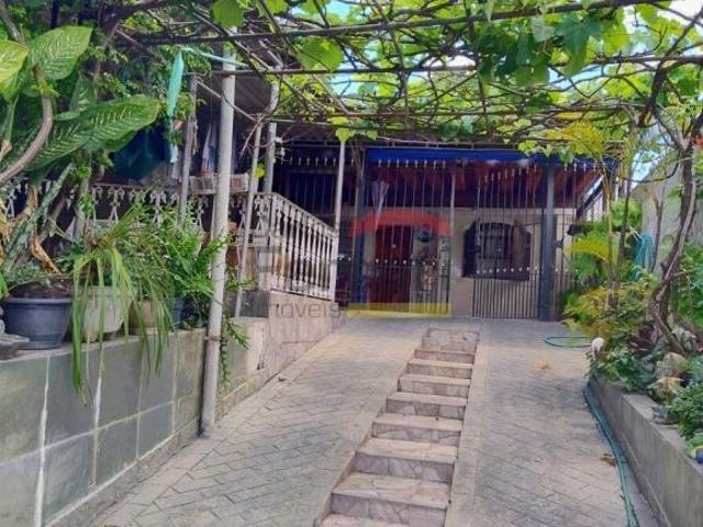 Casa com Edícula Tremembé 03 quartos,3vagas Terreno 250m²