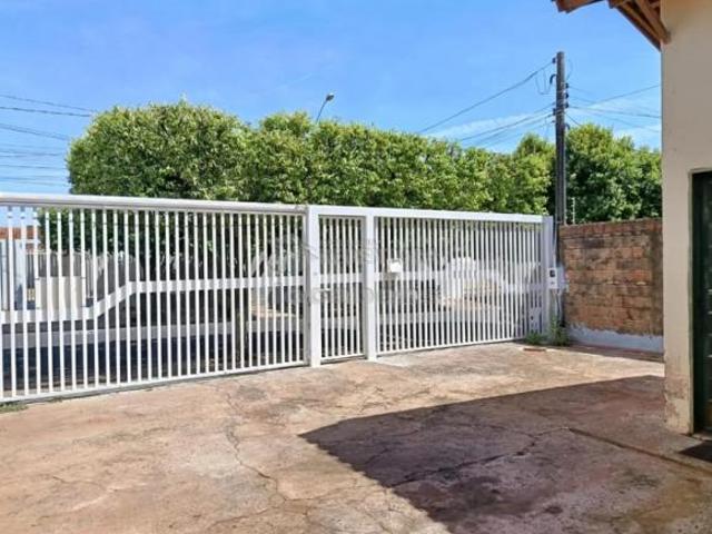Casa com Edicula Venda São Deocleciano