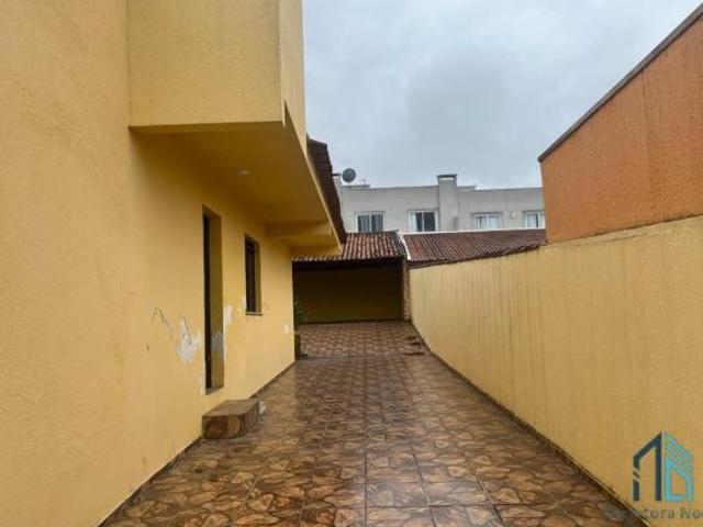 Casa com edícula 04 quartos c/suíte, 8 vagas no Uberaba/Jardim das Américas em Curitiba PR