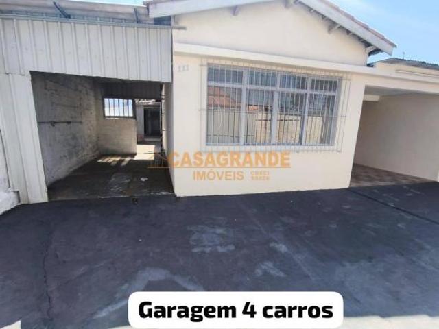 Casa com Edícula 04 quartos no Vila Tatetuba SJC