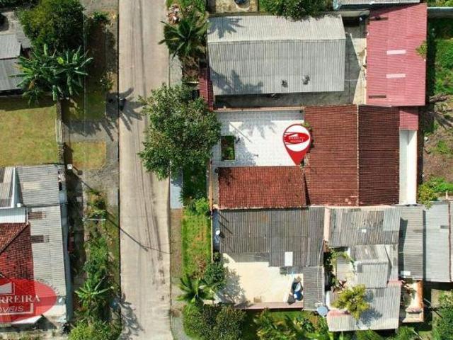 Casa Com Edícula