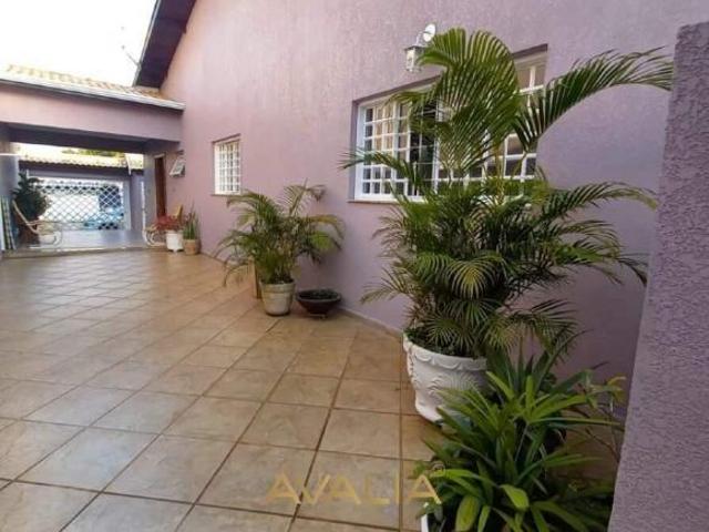 Casa com edicula 3 Quartos e 3 banheiros à Venda, 157 m² ao lado Bosque do Saber