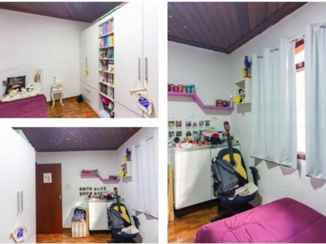 Casa com edícula