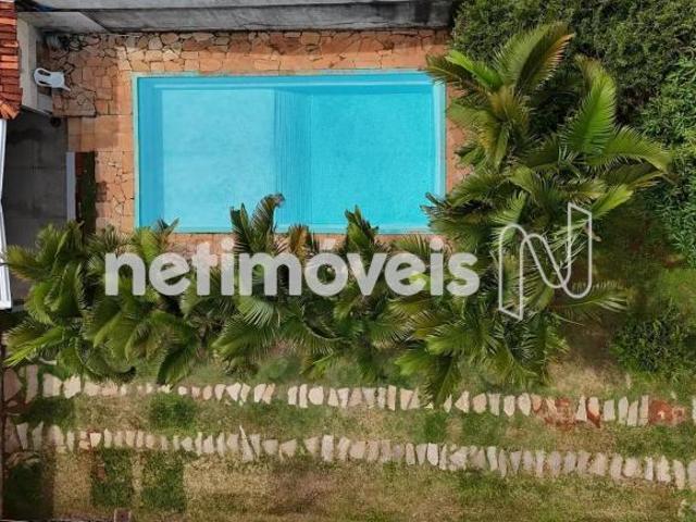 CASA COM EDÍCULA | 6 QUARTOS | 4 SUÍTES