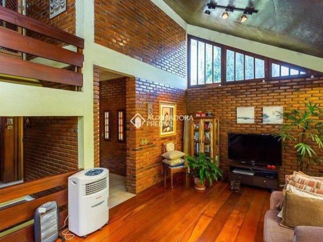 Casa com elevador