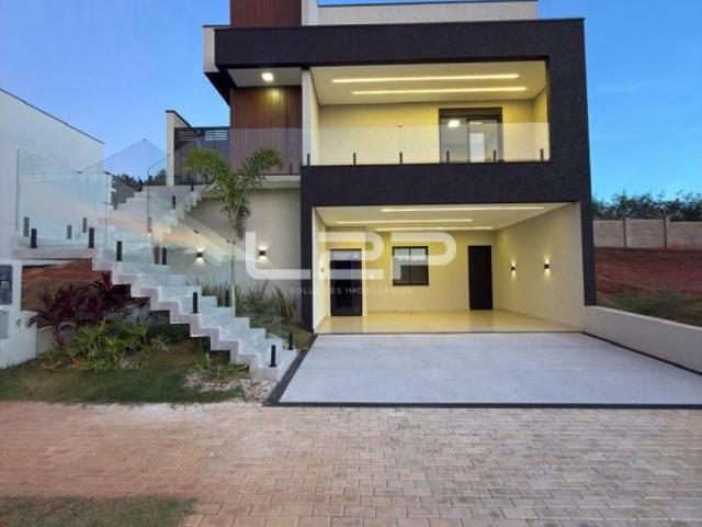 CASA COM ELEVADOR À VENDA NO CONDOMÍNIO CAMPOS DE MEDEIROS, EM JUNDIAÍ/SP
