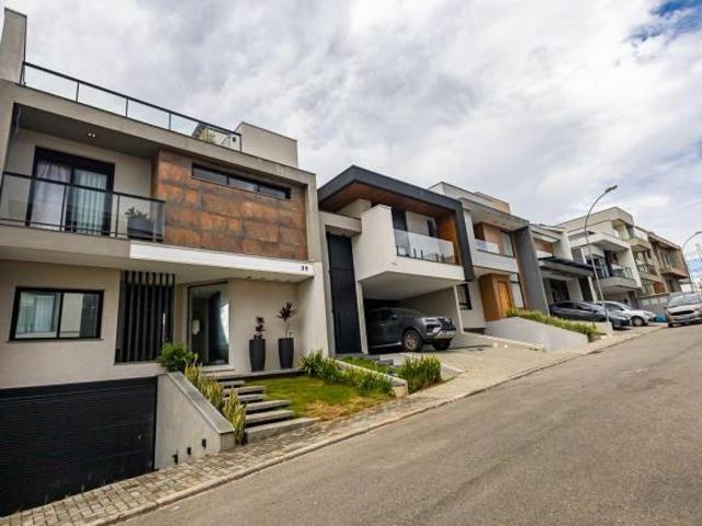 Casa com elevador, mobiliada, 4 quartos 3 suítes e terraço panorâmico, Boa Vista Curitiba