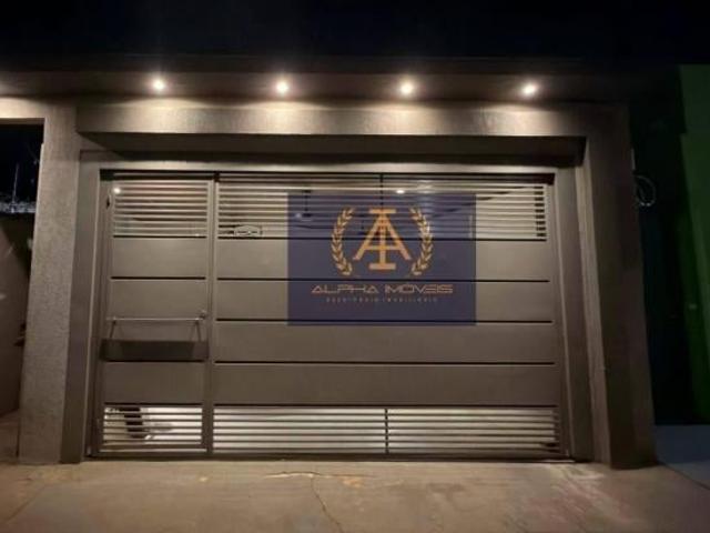 CASA COM ENERGIA SOLAR