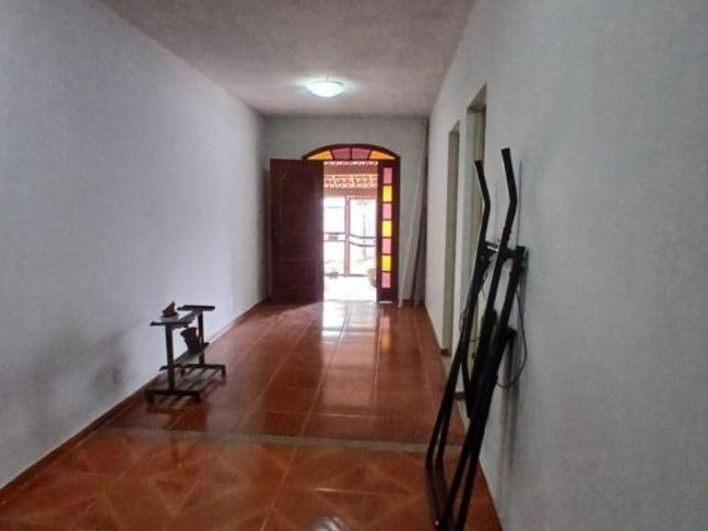 Casa com entrada individual no bairro Belo Vale/Santa Luzia/MG
