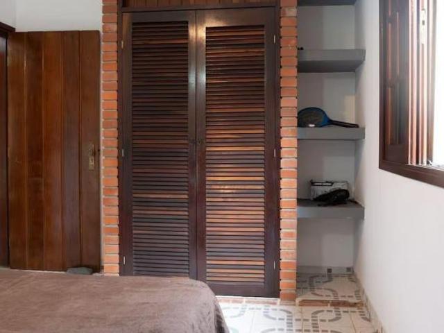 Casa com escritura definitiva a venda na Barra do Una!