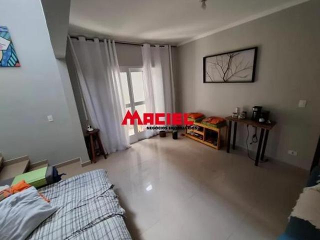 CASA COM EXCELENTE ACABAMENTO JD. DOM BOSCO