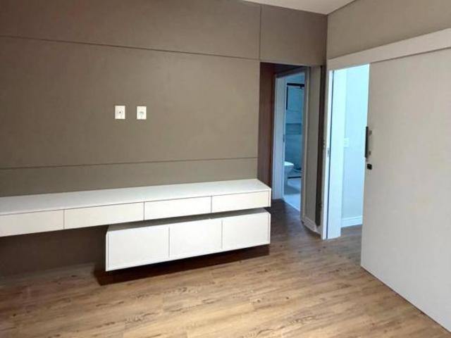 Casa com excelente acabamento no condomínio Jatobás