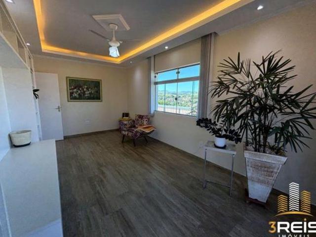 CASA COM EXCELENTE ÁREA E VISTA PRIVILEGIADA EM SOCORRO/SP