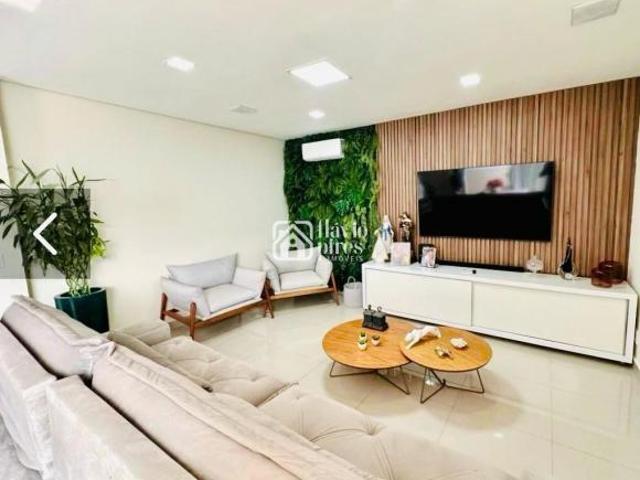CASA COM EXCELENTE LOCALIZAÇÃO NO PAULO CAMILO COM LAZER COMPLETO