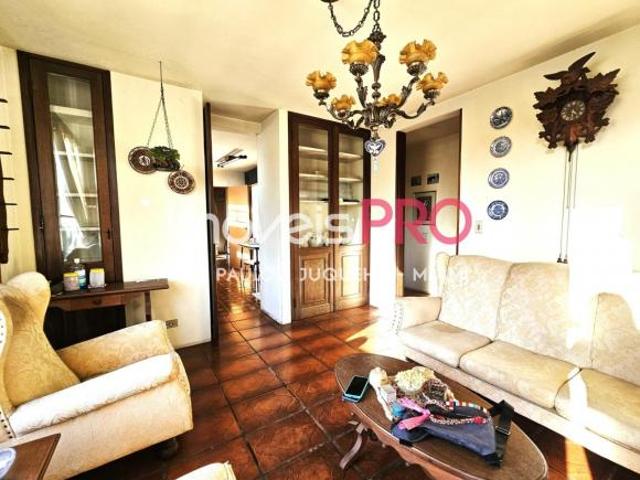 Casa com excelente potencial em City Boaçava