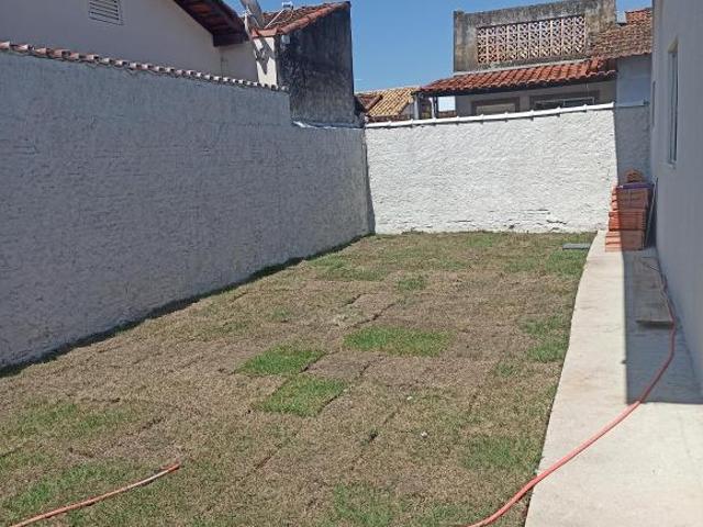 Casa com excelente quintal