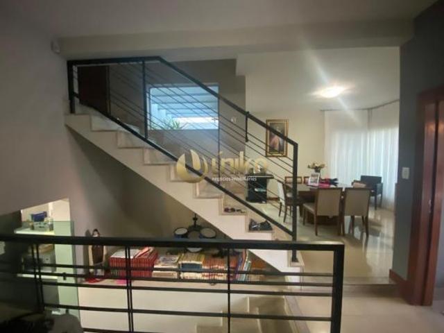 Casa com excelente vista para a Lagoa do Naútico