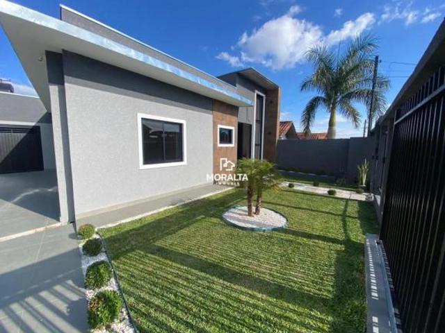 Casa com fachada Moderna Semimobiliada de Esquina Piraquara