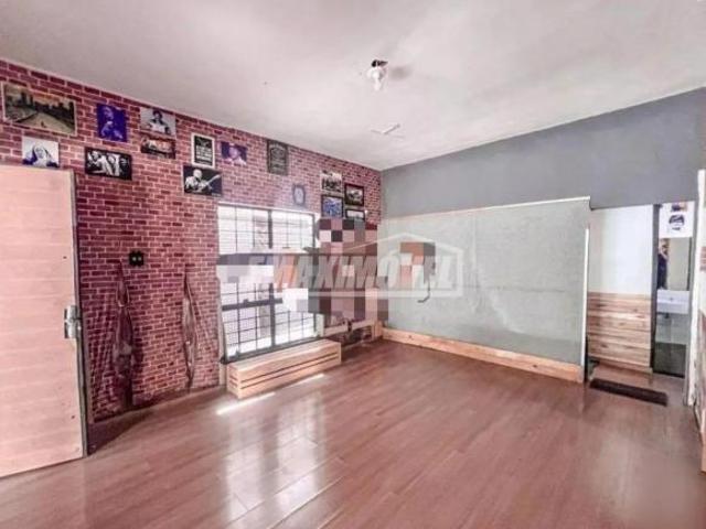 Casa com Finalidade Comercial á venda com 3 Quartos no Jardim Santa Rosália em Sorocaba SP