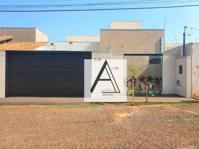 CASA COM FINO ACABAMENTO