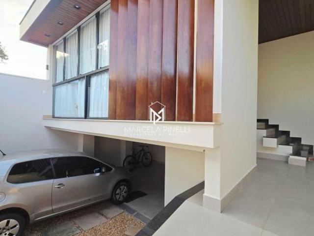 Casa com gourmet completo à venda no Res. Oliveira Alfenas/MG
