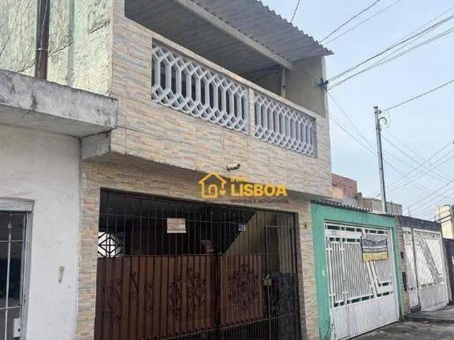 Casa com grande potencial para locação e geração de renda