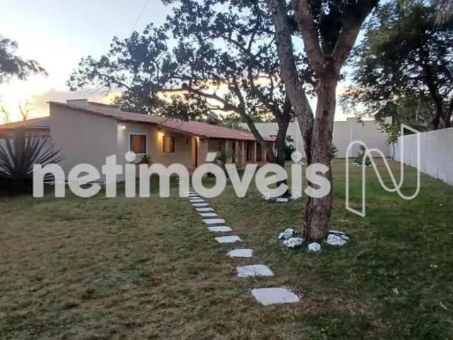 CASA COM HABITE SE | 3 QUARTOS | 1 SUÍTES | 2 BANHOS | 2 VAGAS