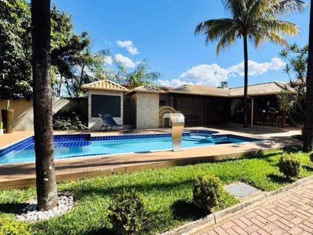 CASA 4 SUÍTES VEREDA DA CRUZ ARNIQUEIRA LOTE 1.000M² REGULARIZADA COM LAZER COMPLETO