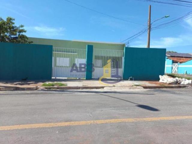 Casa com Kitnet anexo no bairro Morada da Serra