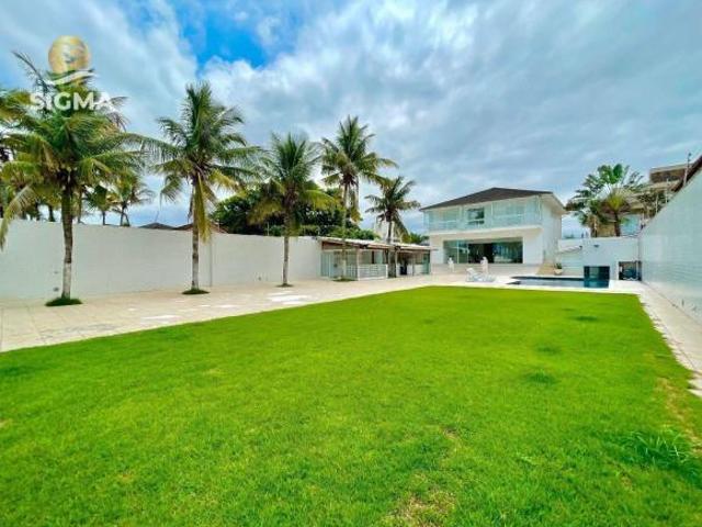 Casa com lazer de frente para o mar Praia da Enseada, Guarujá