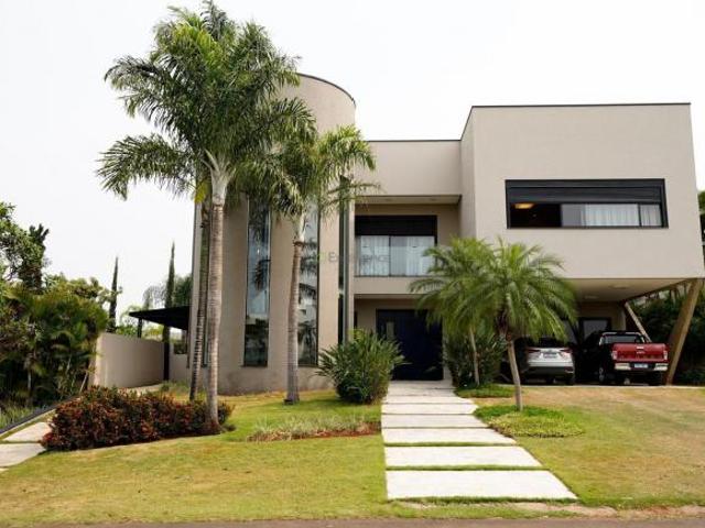 CASA COM LAZER EM DOBRO NO CONDOMÍNIO FAZENDA ALVORADA