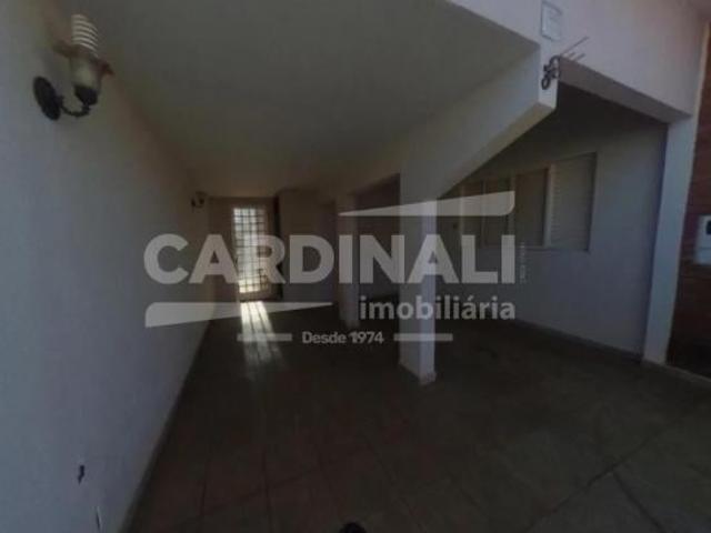 Casa com localização privilegiada, preço de ocasião