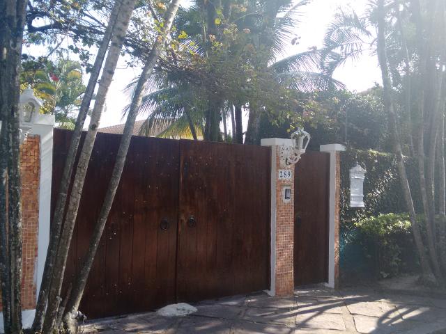 Casa com localizacao privilegiada