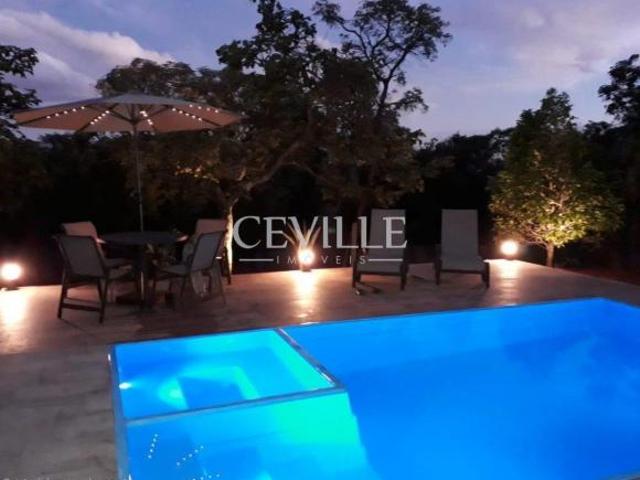 Casa com lote de 9.740m² Quintas de Casa Branca