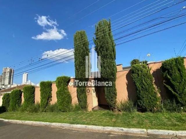 Casa com maravilhosa área de lazer em bairro nobre de ponta grossa  1120m2 À venda