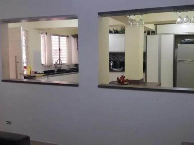 CASA COM MÓVEIS PLANEJADOS