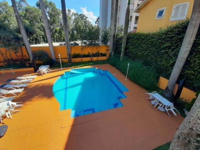 CASA COM OTIMA LOCALIZACAO 130M² 3 QUARTIS 2 VAGAS FL15