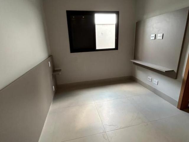 Casa com otimo acabamento no Condominio Terras de Santa Marta | É aqui na Rosa e Rangel Consultoria