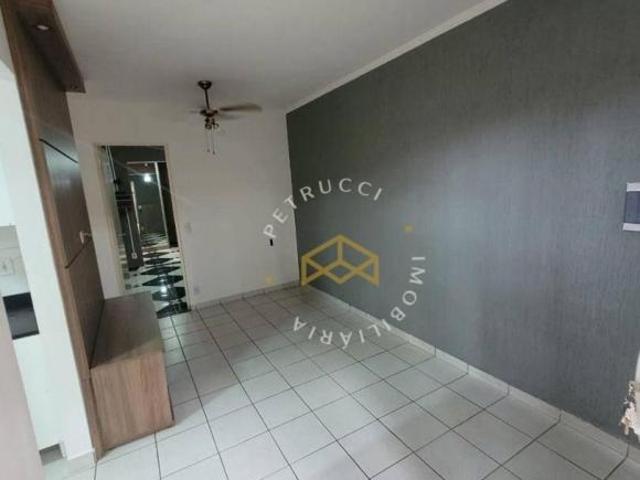 CASA COM ÓTIMO APROVEITAMENTO DE ESPAÇO, IDEAL PARA QUEM BUSCA CONFORTO E PRATICIDADE
