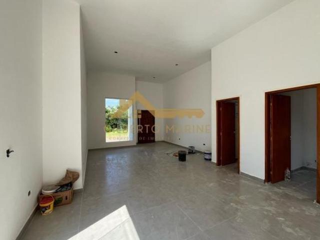 Casa com piscina Ninho Verde I