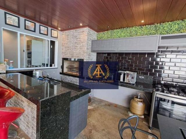 CASA COM PISCINA NO NOVOS ESTADOS