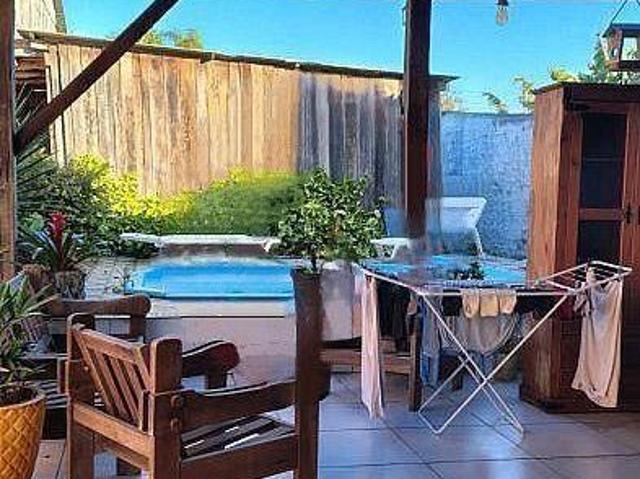 Casa com piscina no bairro Aberta dos Morros