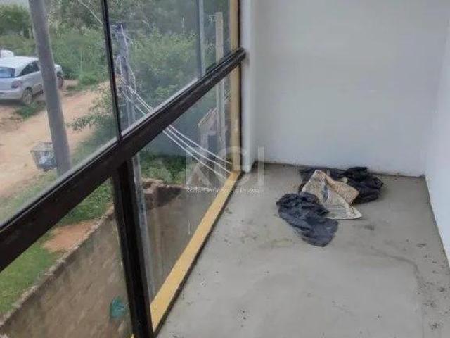 Casa com Piscina no bairro Lami