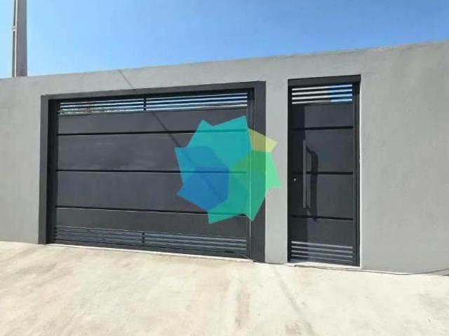 Casa com piscina no bairro Novo São Pedro R$ 660.000,00