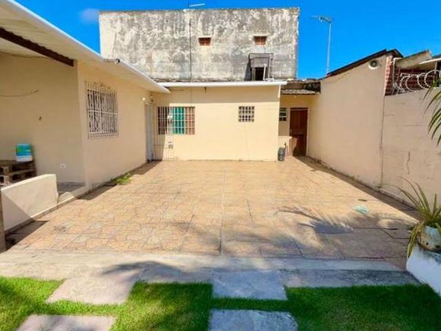 Casa com piscina no Balneário Gaivota para Venda, Itanhaém / SP