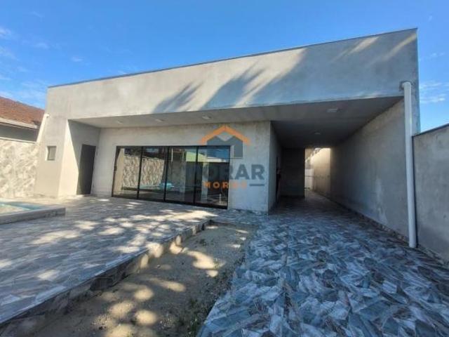 Casa com Piscina no Blan. Primavera