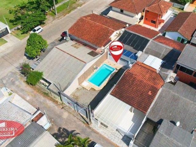Casa com Piscina no Brejatuba 04 Quadras do Mar