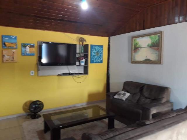 CASA COM PISCINA NO CENTRO DE BONITO